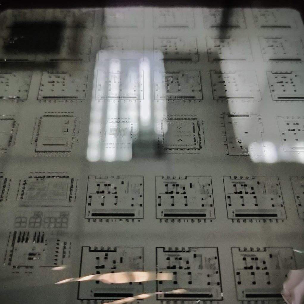 CUSTOMIZATIONS AND PHOTOMASKS – SINGAPORE OPTICS | Serving the photonic ...